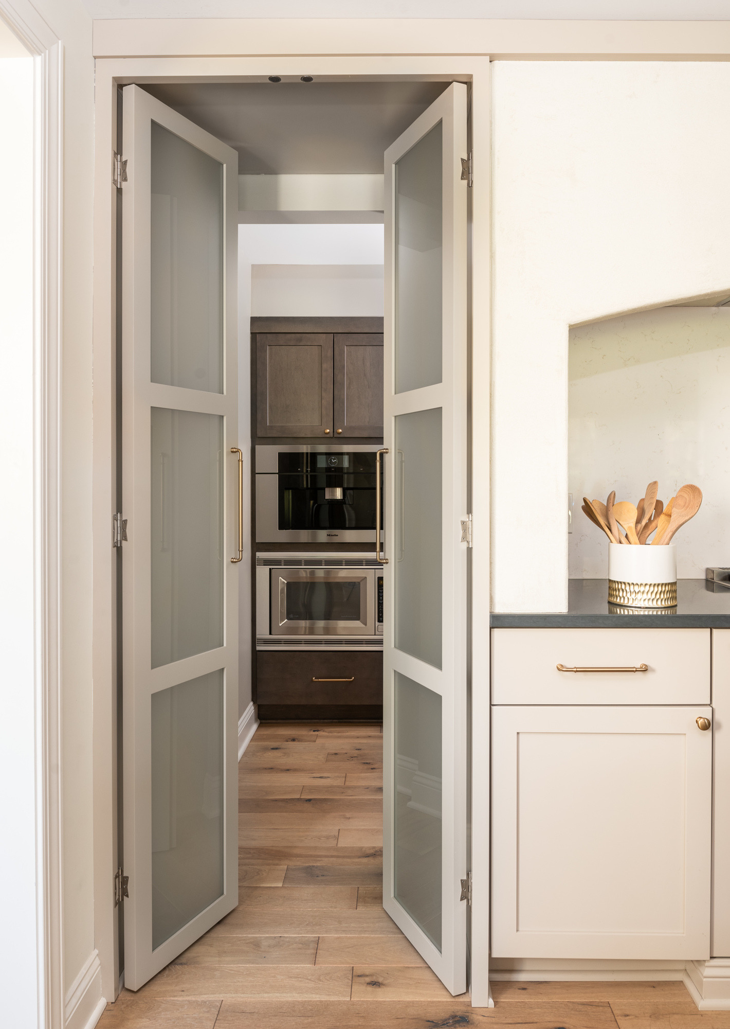 Meadow Hill Lane | Payne & Tompkins Design - Renovation